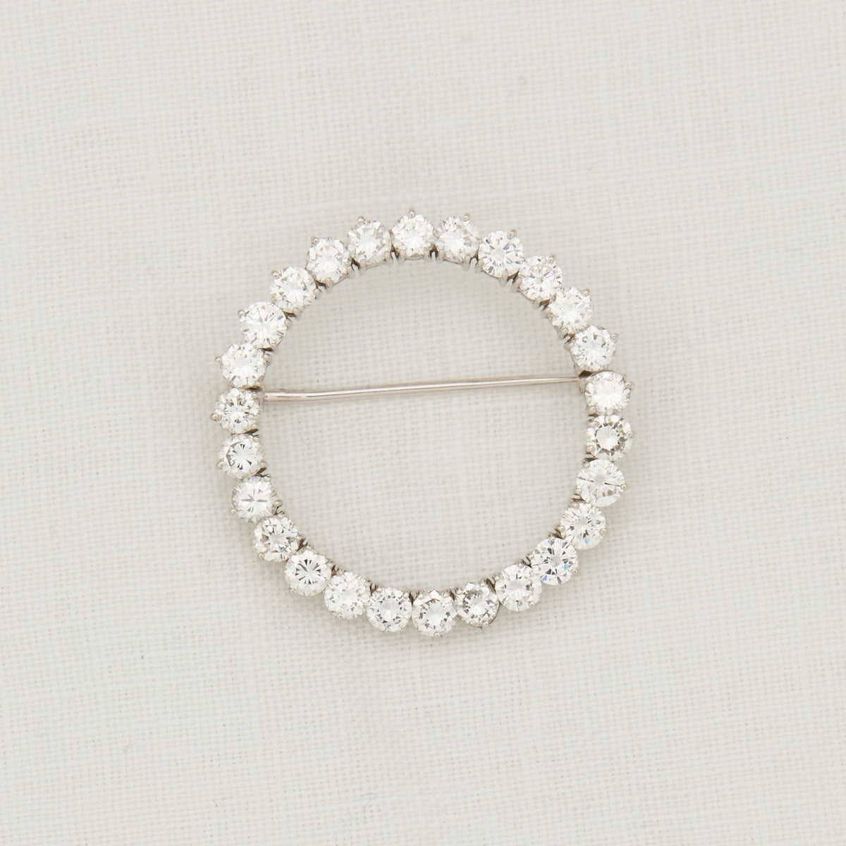 Diamond Circle Pin– McTeigue Since 1895